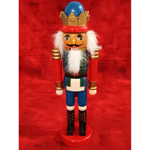Old World | Holiday | Vintage 203 Old World Hand Crafted 0 Nutcracker In Original Box | Poshmark